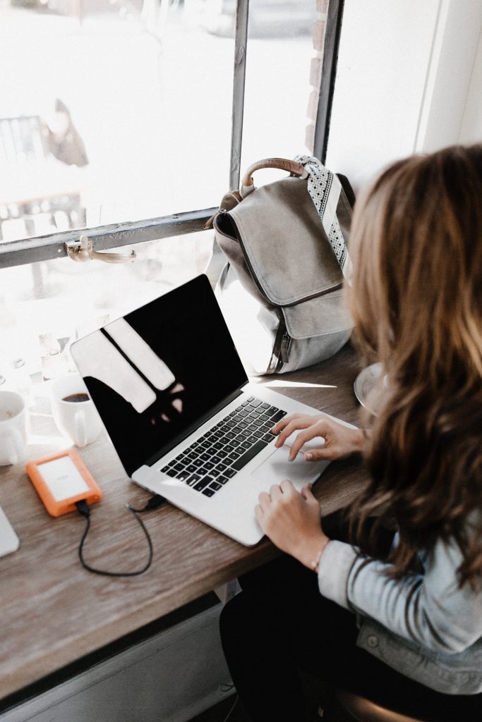 Looking For French Classes Near Me With An Online French Tutor 